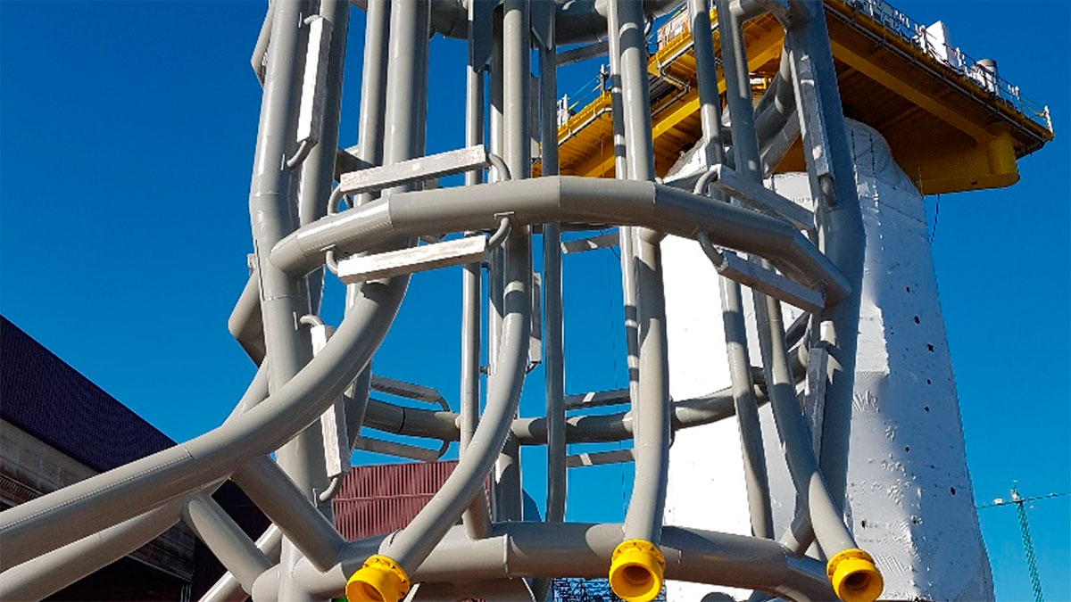 Rentel project, transportation of J-tube cage transverse load out.